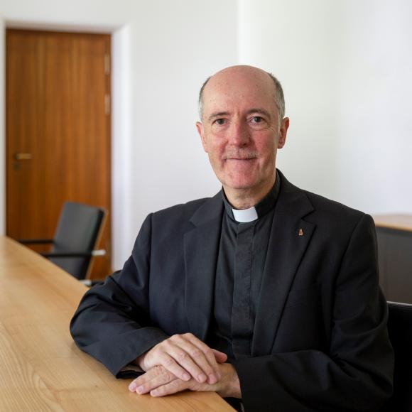 Erzbischöfliches Generalvikariat und Erzbischöfliche Finanz- und ...