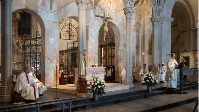 Wiedereröffnung von Sankt Pantaleon in Köln